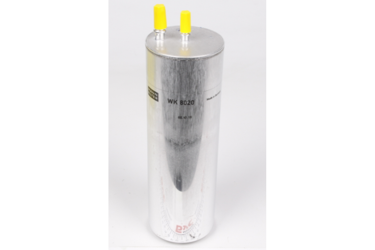 Топливный фильтр (2 выхода) VW Transporter T5 2.5TDI 03- WK8020 MANN ...
